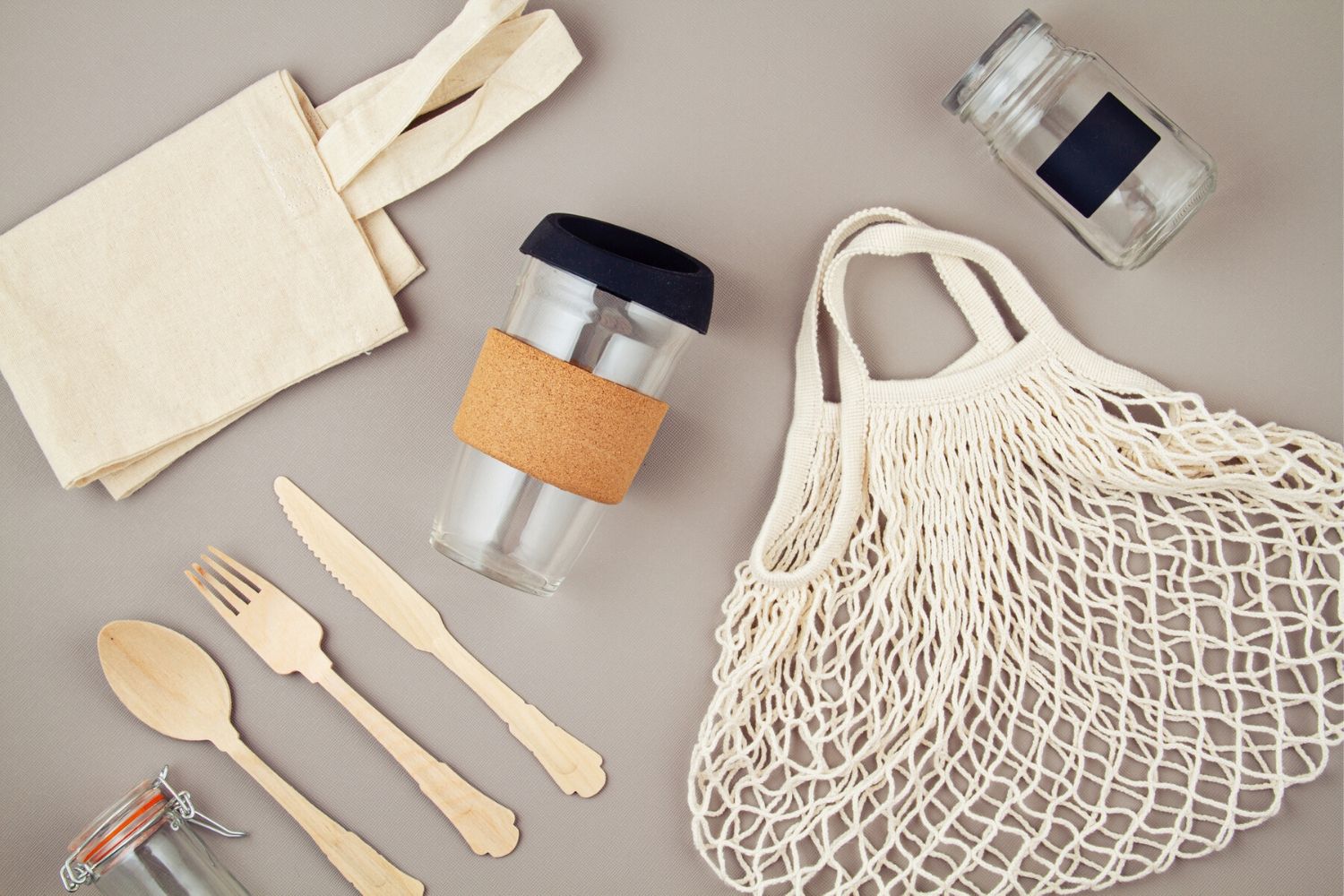 21 Simple Ways to Reduce Plastic Waste – Simply Living Green